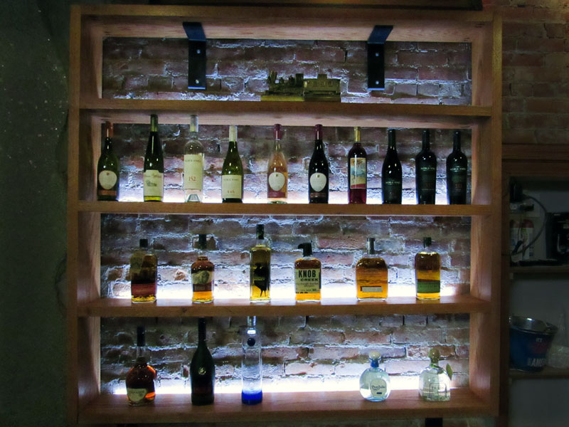 Home - 318 Restaurant & Bar